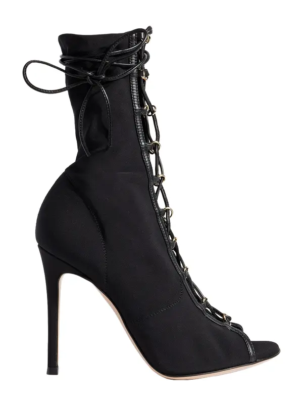 GIANVITO ROSSI Stevie 105 Ankle Boots - Black