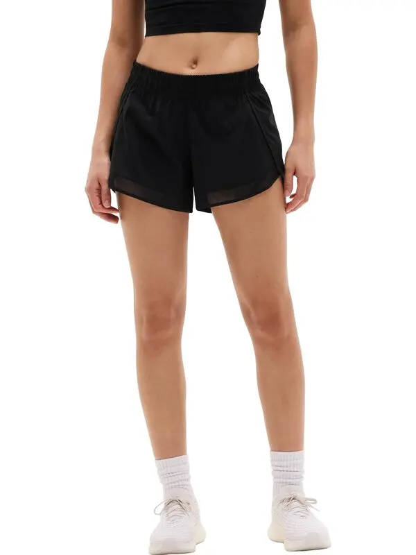 Athleta Mesh Racer Run Mid Rise 4" Short - Black