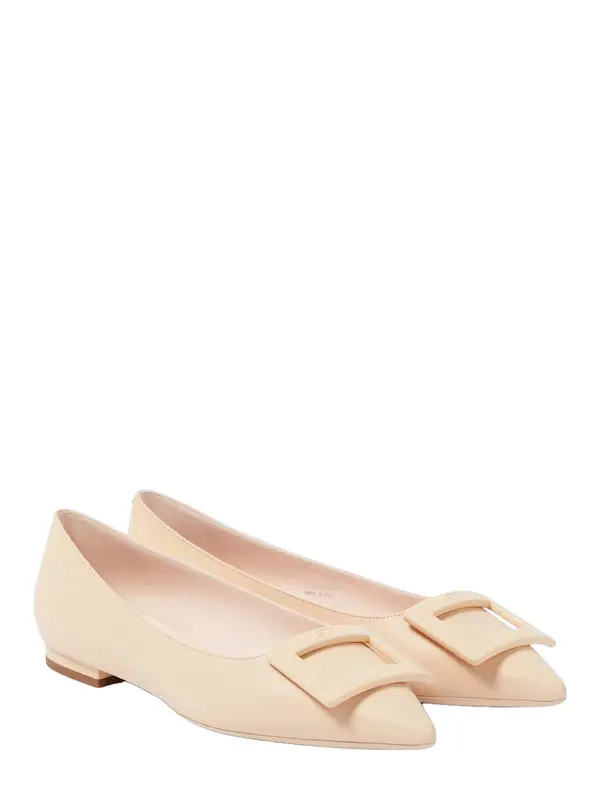 ROGER VIVIER Gommettine Ball Patent Leather Ballet Flats - Neutrals