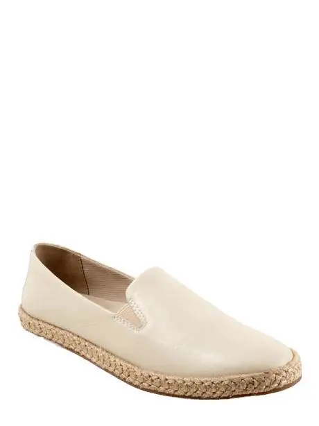 Trotters Poppy Espadrille Flat - Ivory