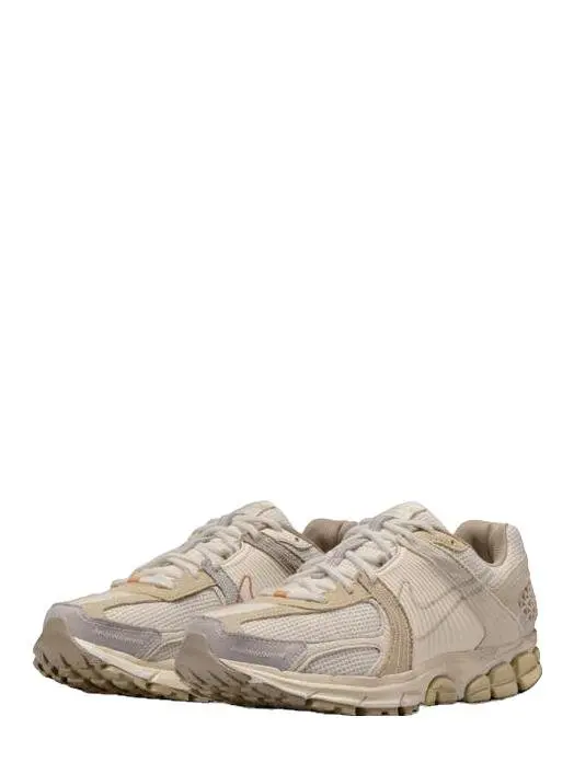 Nike Zoom Vomero Sneakers - Light Orewood Brown/khaki