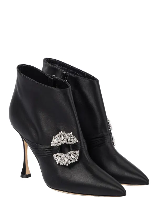 Manolo Blahnik Prabina 105 Embellished Ankle Boots - Black