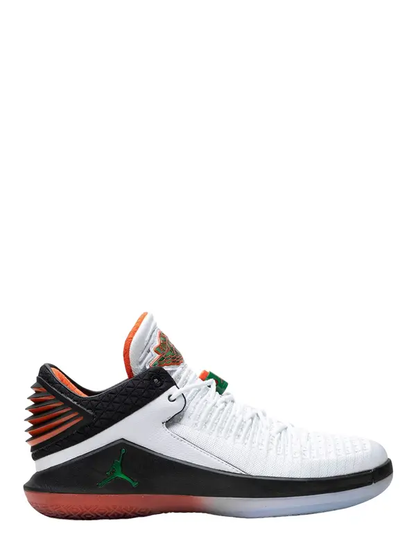 JORDAN Air Xxxii Low Like Mike Gatorade Sneakers - White