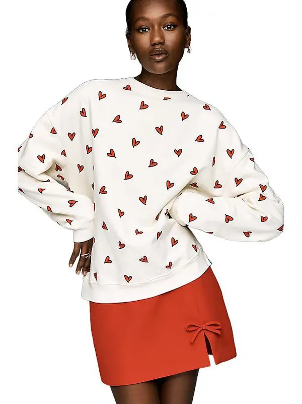 Kule Oversized Allover Heart Sweatshirt - White/red Hearts