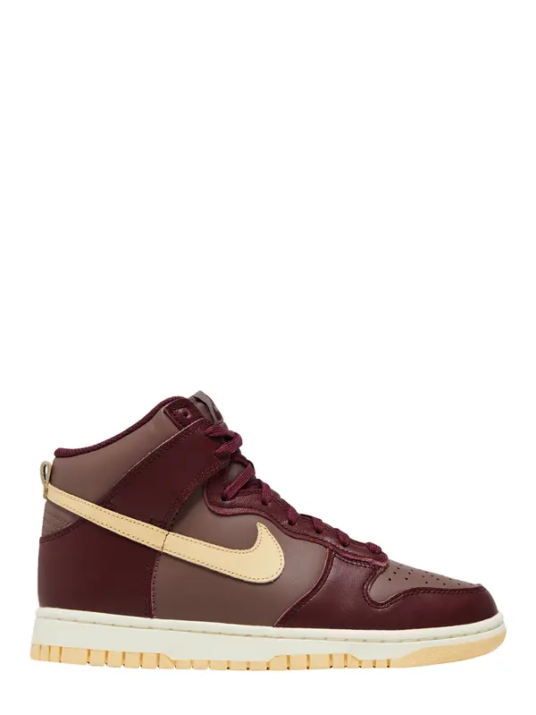 Nike Dunk High Sneakers - Red