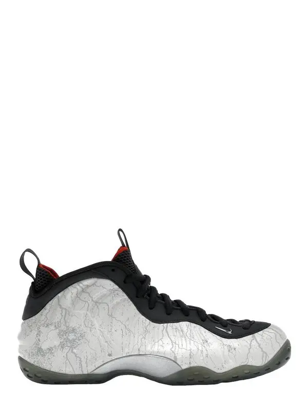 Nike Foamposite One Tekken Jin Kazama Sneakers - Photon Dust/metallic Dark Grey/off Noir