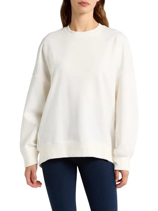 Beyond Yoga Solstice Oversized Sweatshirt - Fresh Snow