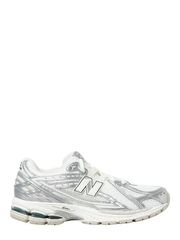 NEW BALANCE 1906r Sneakers - White