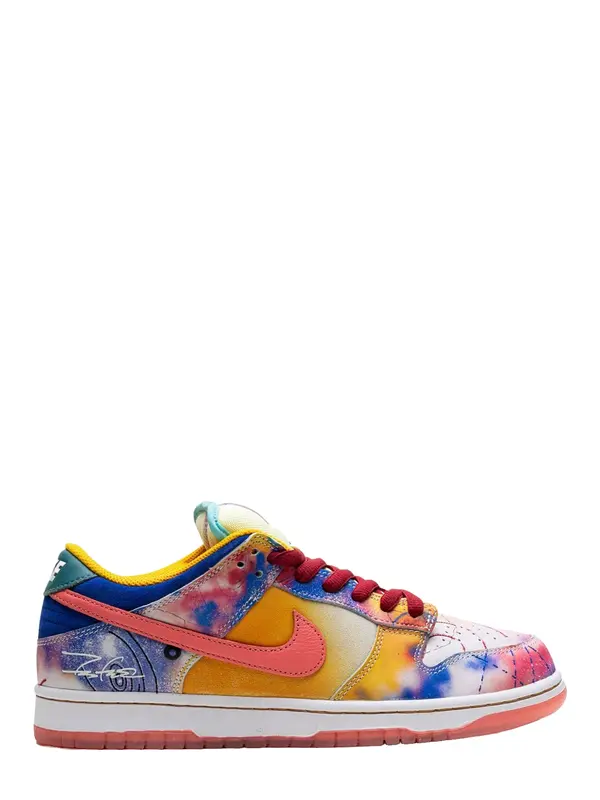 Nike Dunk Low Sb Friends & Family Futura Laboratories Sunblush Sneakers - Blue