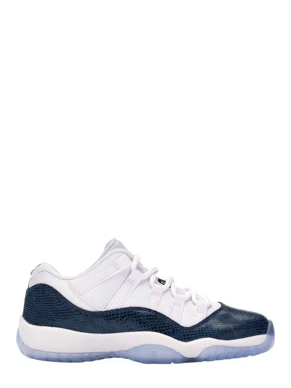 JORDAN 11 Retro Low Snake - White/black/navy Blue