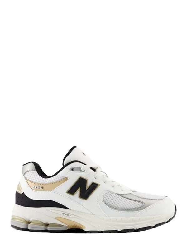 NEW BALANCE 2002r Sneakers - White/black/gold
