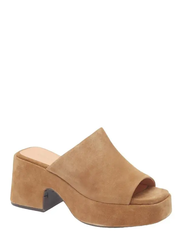 CHOCOLAT BLU Huda Square Toe Sandal - Tan Suede
