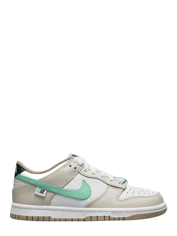 Nike Dunk Low Split Seam Sneakers - White/tan/mint