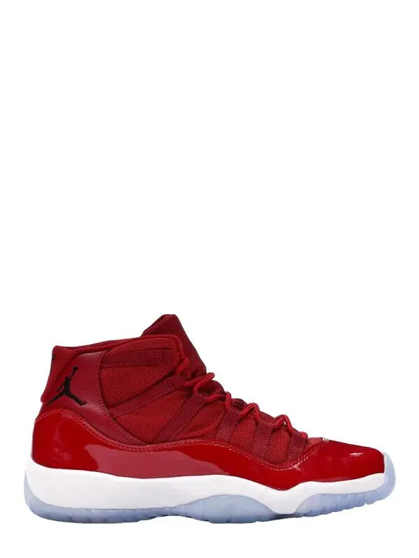 JORDAN 11 Retro Sneakers - Gym Red/black/white