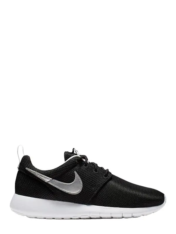 Nike Roshe One Sneakers - Black/metallic Silver/white