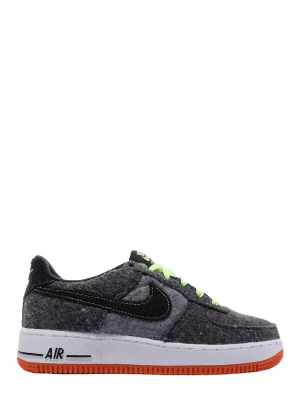 Nike Air Force 1 Lv8 Sneakers - Black/ghost Green/starfish