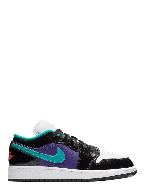 JORDAN 1 Low Top Sneakers - Black/white/court Purple