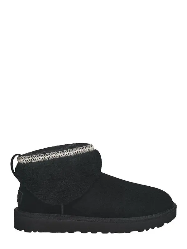 UGG Classic Ultra Mini Maxi Curly Boots - Black