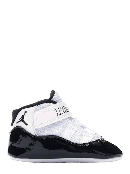JORDAN 11 Retro - White/black/concord