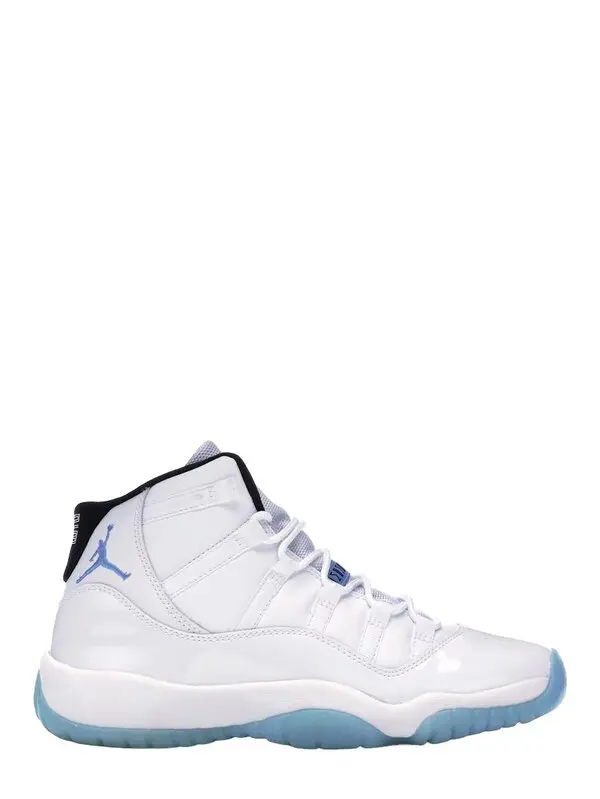 JORDAN 11 Retro Sneakers - White/black/legend Blue