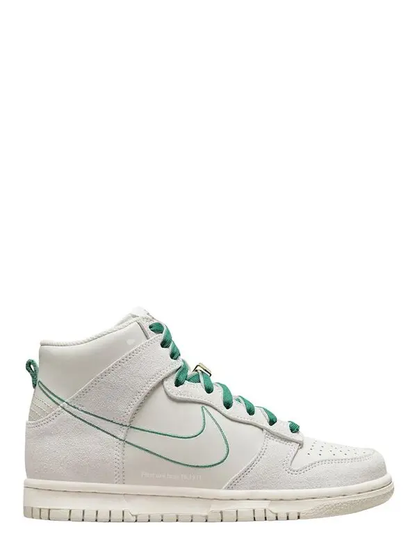 Nike Dunk High Se First Use Sneakers - Light Bone/sail