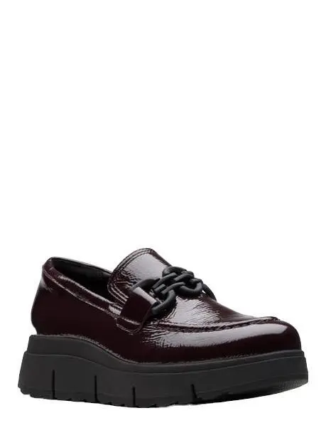 Clarks Loriini Izzy Platform Loafer - Plum Patent