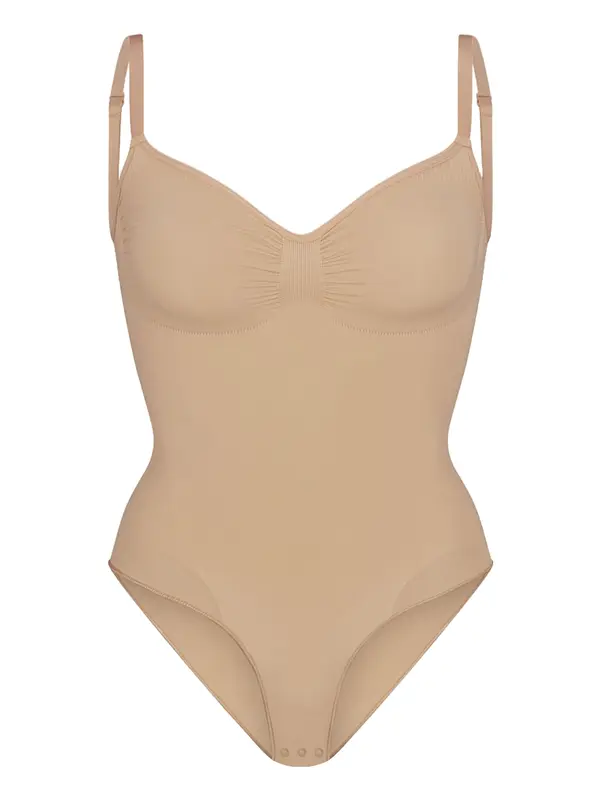 SKIMS Seamless Sculpt Brief Bodysuit - Clay