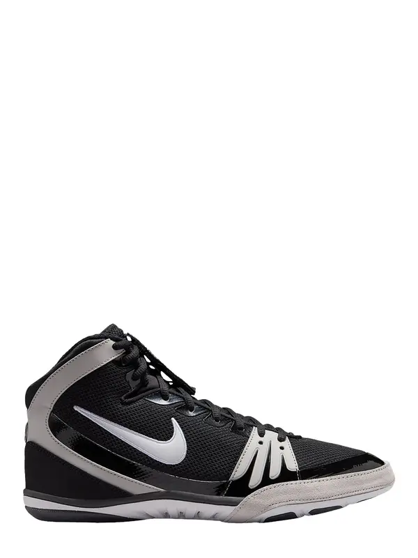 Nike Freek Athletic Shoes - Black