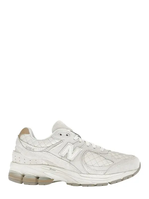 NEW BALANCE 2002r Quilted Sneakers - White/sea Salt/tan