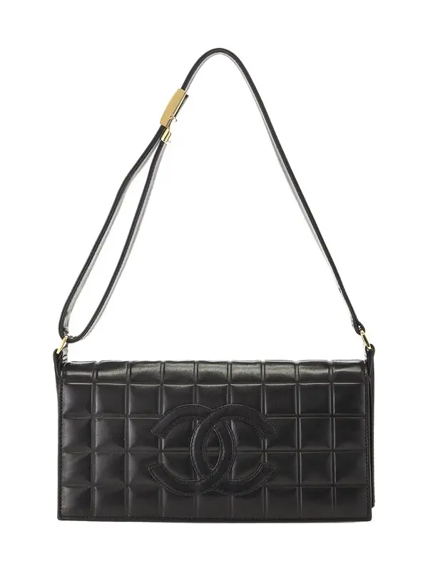 Chanel Leather Chocolate Bar Shoulder Bag - Black