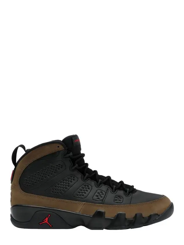 JORDAN Retro Olive Sneakers - Black/true Red/light Olive