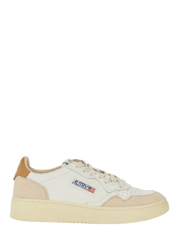 AUTRY Medalist Low Top Sneakers - White