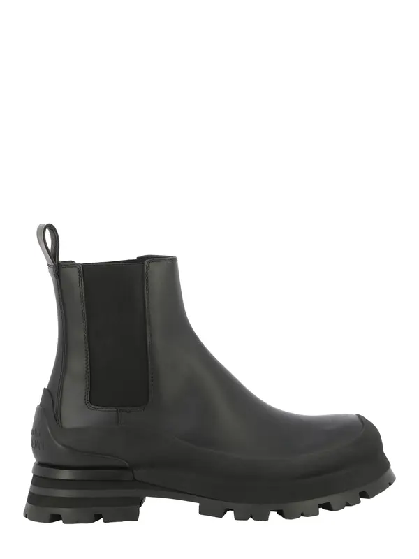 Alexander McQueen Wander Ankle Boots - Black