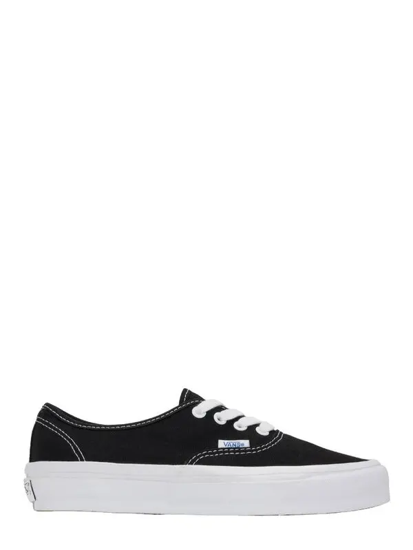 VANS Authentic Lace Up Sneakers - Black/white