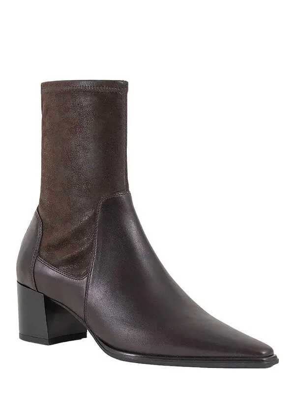 VAGABOND SHOEMAKERS Giselle Pointed Toe Ankle Boots - Chocolate