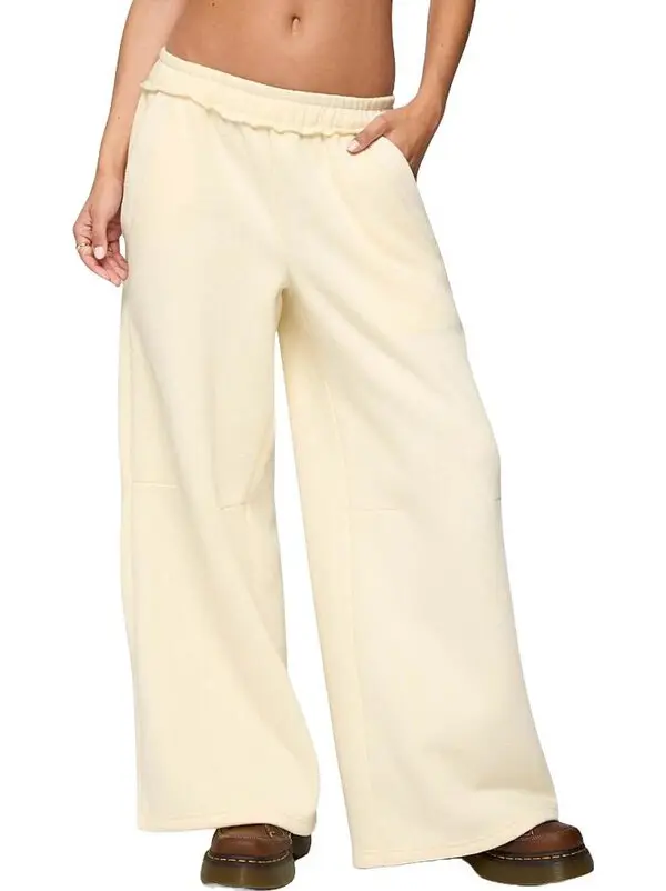 EDIKTED Kori Oversized Sweatpants - Yellow