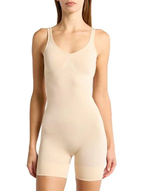 MAGIC BODYFASHION Low Back Bodysuit - Latte