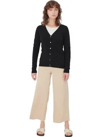 Gobi Cashmere Essential Cashmere V-neck Cardigan - Brilliant Black