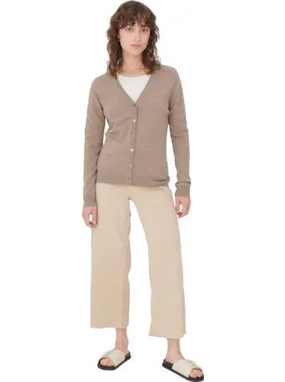Gobi Cashmere Essential Cashmere V-neck Cardigan - Taupe