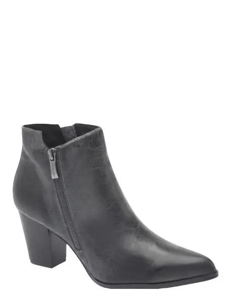 CHOCOLAT BLU Eri Pointed Toe Bootie - Black Leather