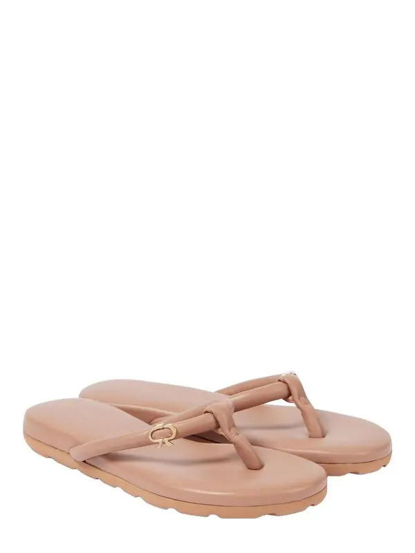 GIANVITO ROSSI Juno Leather Thong Sandals - Beige
