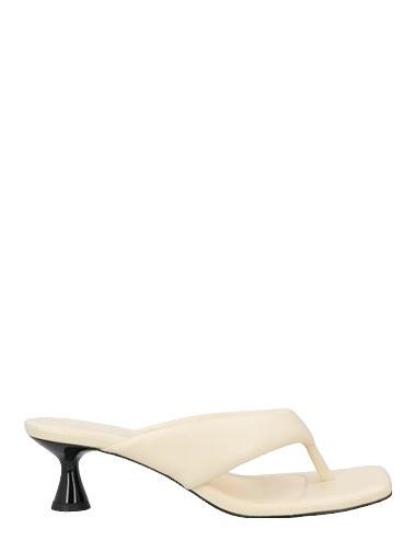 Sandro Leather Thong Sandals With Square Toe And Spool Heel - Ivory