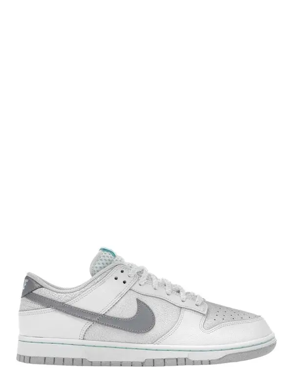 Nike Dunk Low Se Winter Storm Sneakers - Summit White/metallic Silver/glacier Ice