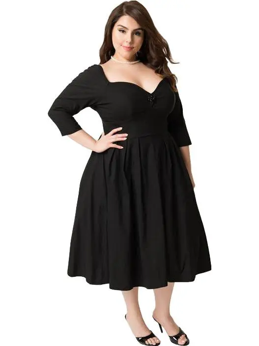 Unique Vintage Woven Sweetheart Neckline Swing Dress - Black