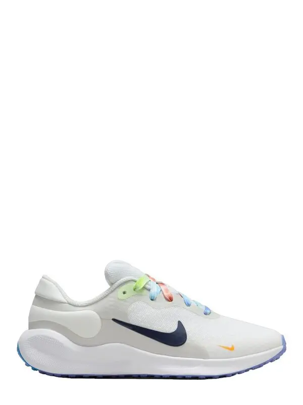 Nike Revolution 7 Next Nature Se Sneakers - White/photon Dust/vapor Green