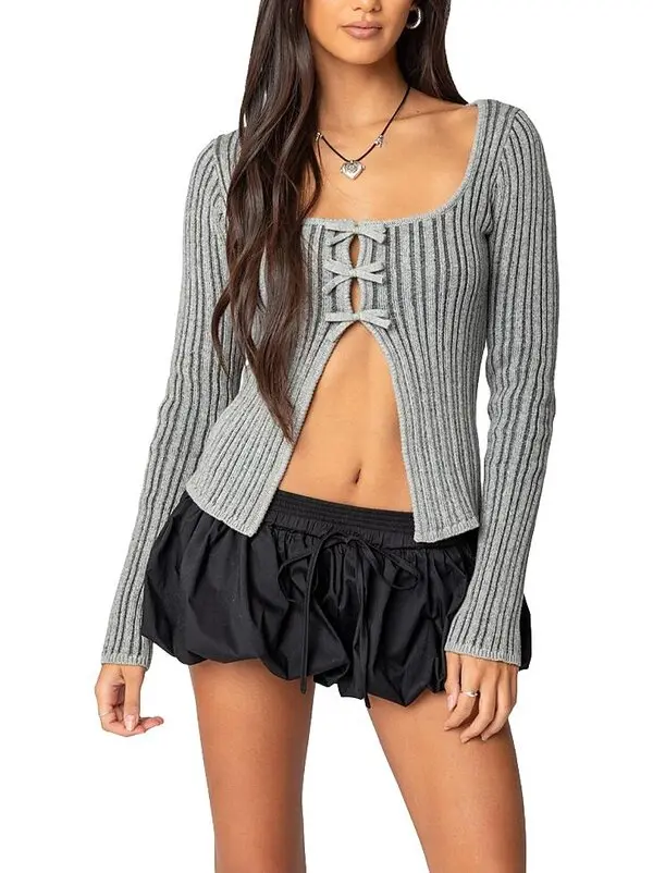 EDIKTED Bowtie Split Front Knit Top - Gray