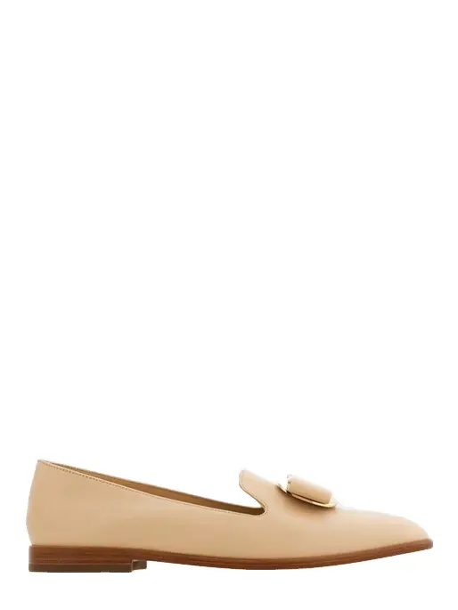 FERRAGAMO Vara Plate Loafer - Gold