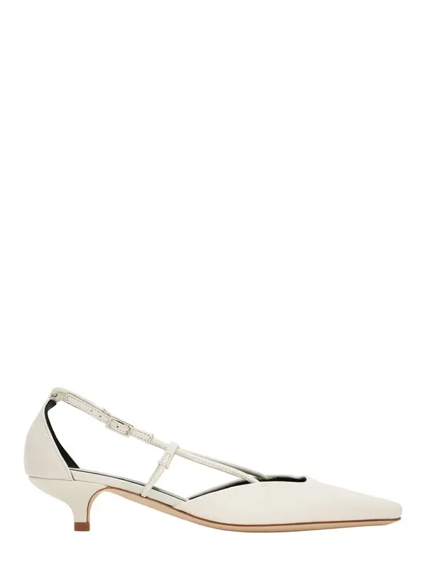 by far - Francine Heels