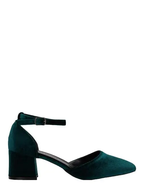 FOREVER & ALWAYS SHOES Marcelle Low Block Heel Pumps - Emerald Green Velvet