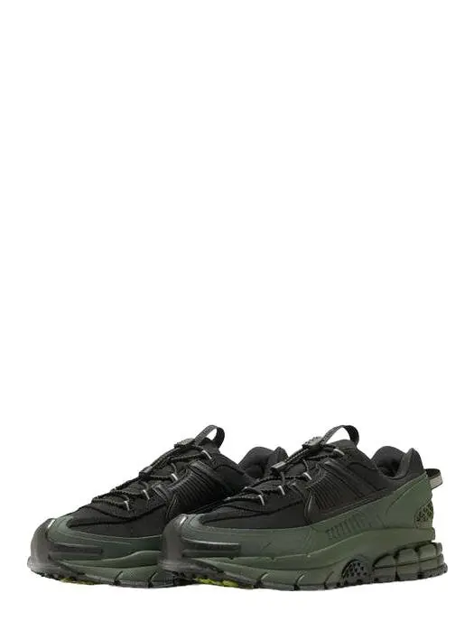 Nike Zoom Vomero Roam Winterized Sneaker - Sequoia/lemon Twist